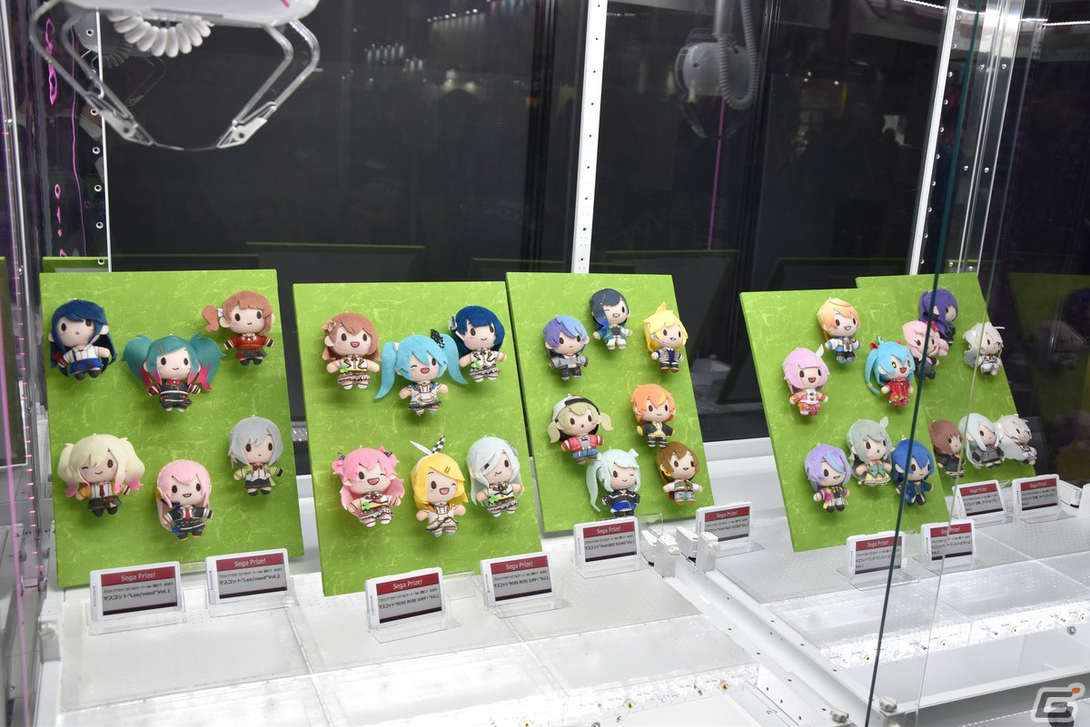 「機動戦士ガンダム EXVS.2 オーバーブースト」が初出展のJAEPO2023をレポート！所狭しとビデオゲーム筐体が設置されたブースも | Gamer