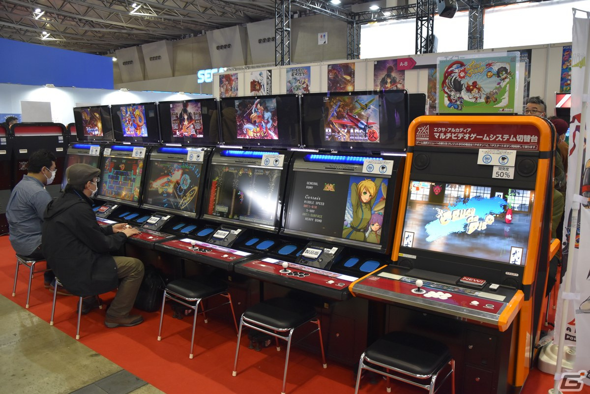 「機動戦士ガンダム EXVS.2 オーバーブースト」が初出展のJAEPO2023をレポート！所狭しとビデオゲーム筐体が設置されたブースも | Gamer