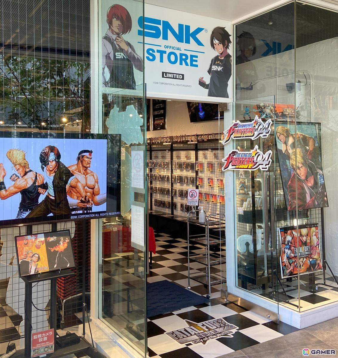 SNK公式オンラインストア「SNK OFFICIAL STORE -LIMITED-」がオープン！先行オープンのリアル店舗では展示イベントなども開催予定 | Gamer